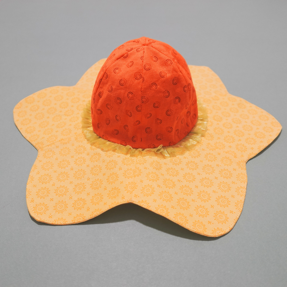 Kids Daffodil Reversible Kids Sun Hat Sewing Pattern and Instructions ...